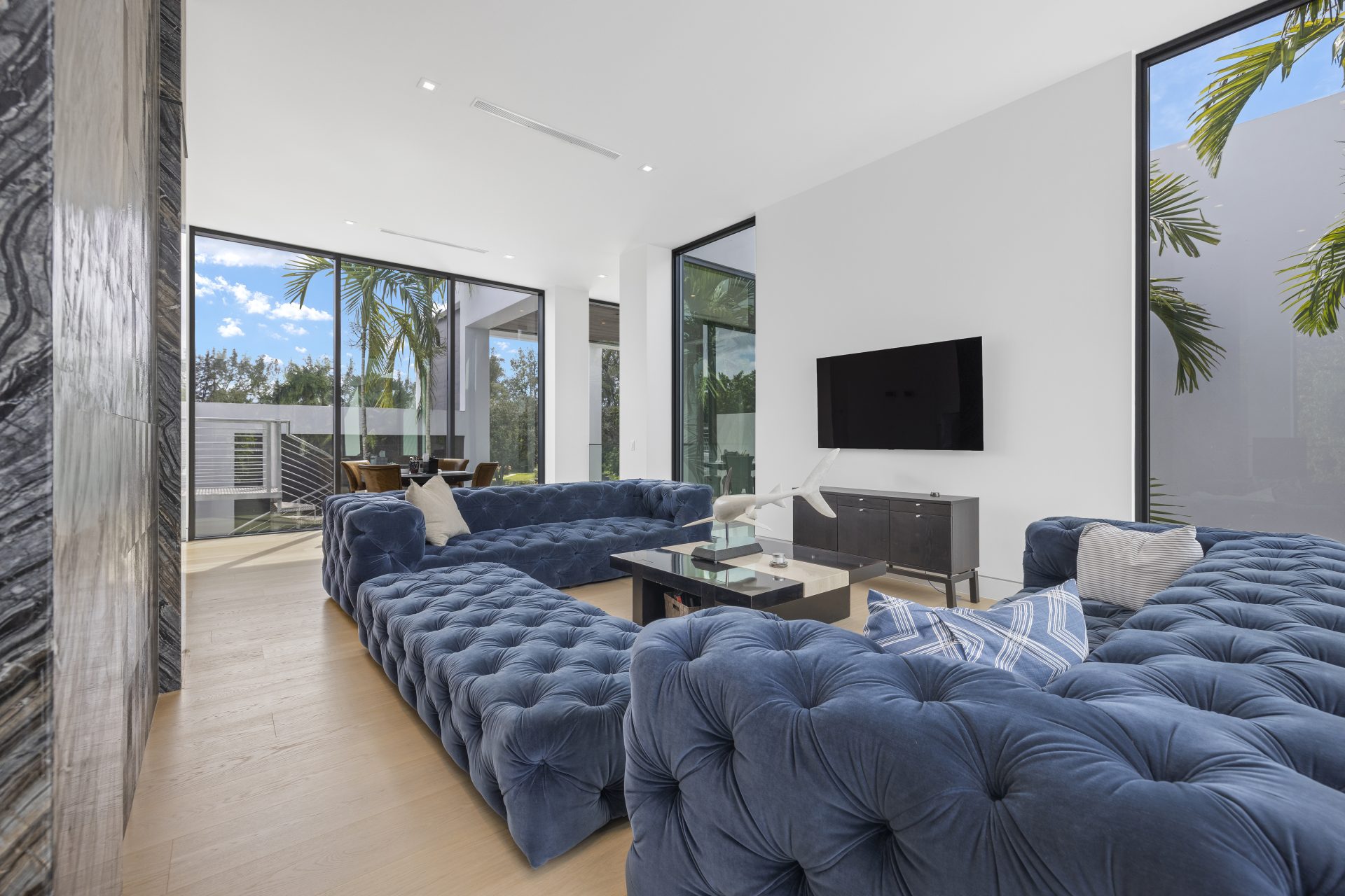 How to Design the Perfect Multi-Room Audio Setup for Your Home - Palm ...